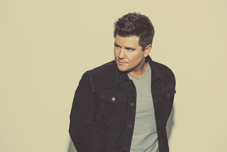 ADAM CRAIG IS A FORCE TO “RECKON” WITH AS TASTE OF COUNTRY WORLD ...